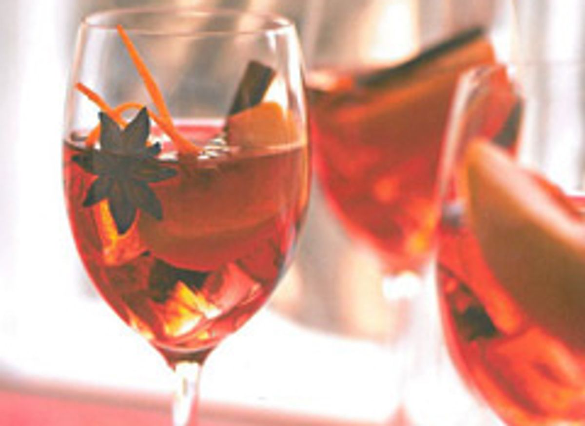 Cocktail de pêches au vin et aux épices - FemininBio