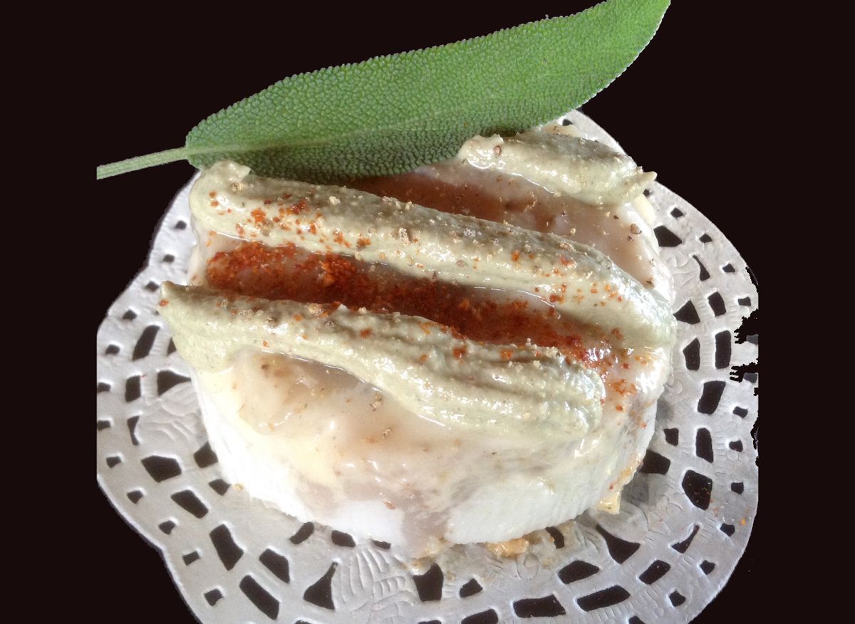 Petits flans de taro au pesto de sauge - recette Paléo vegan - FemininBio