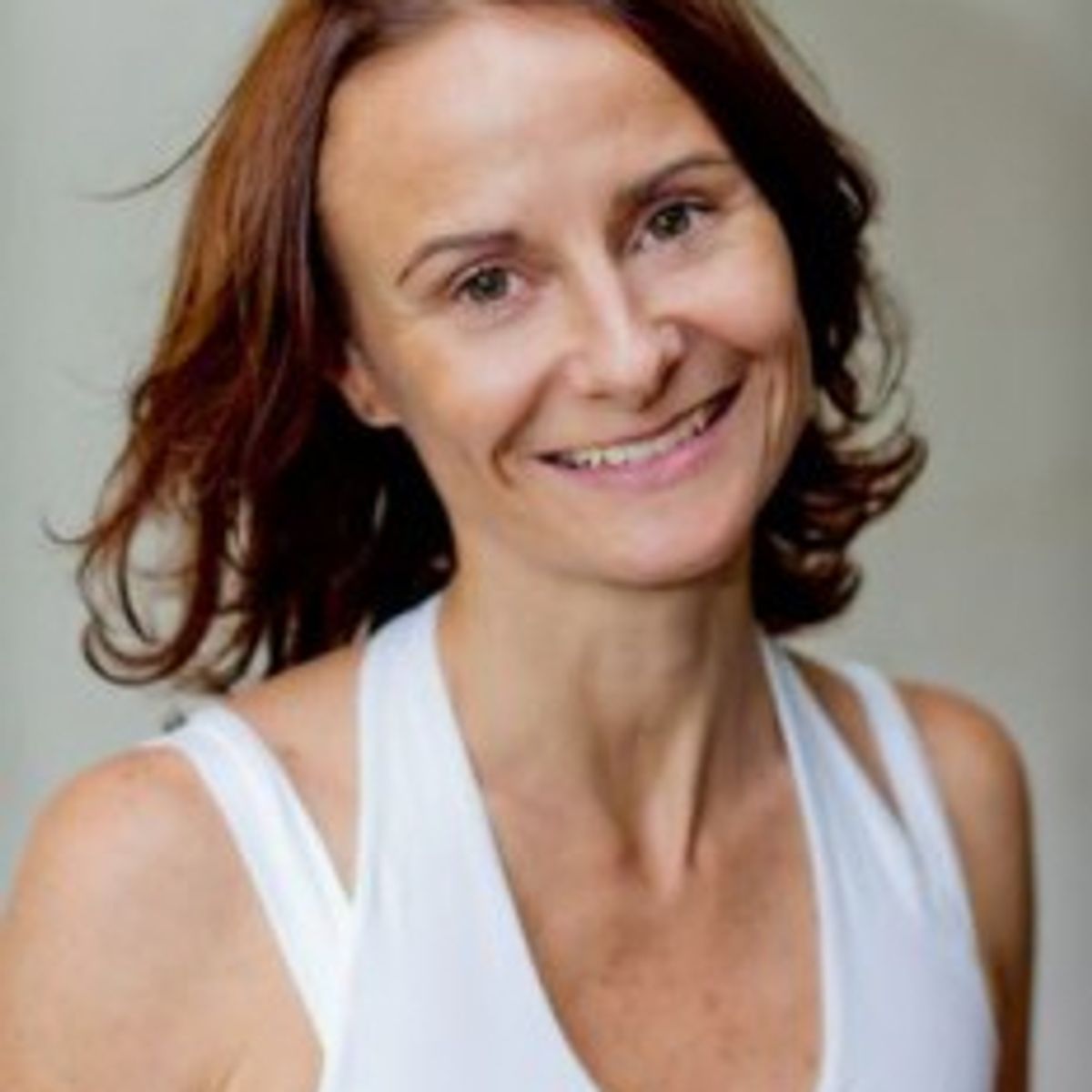 Mell Campbell - FemininBio