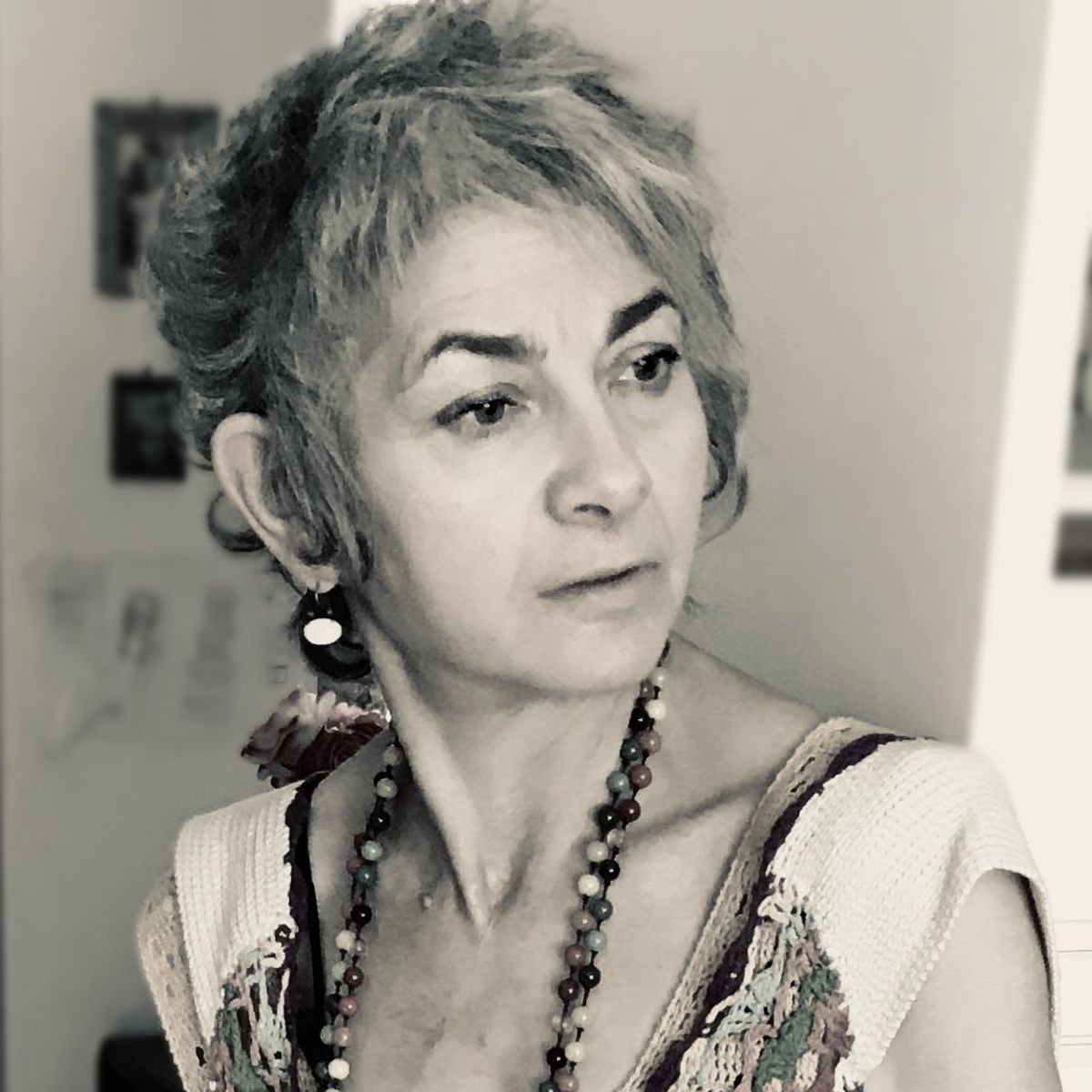 Esther Galam - FemininBio