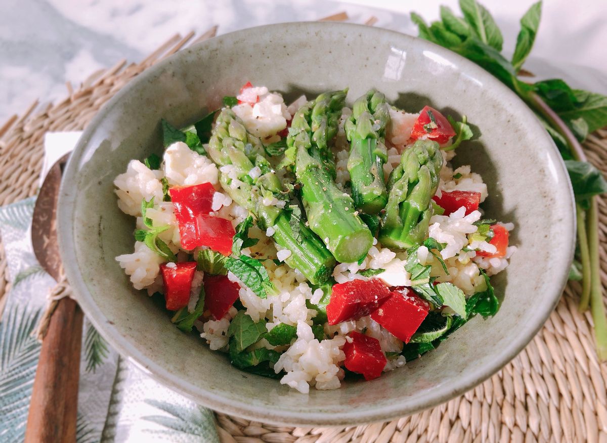 Salade estivale de riz aux asperges vertes - FemininBio