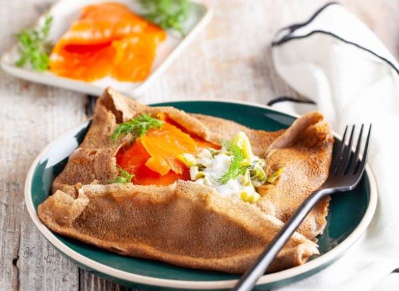 Galette de sarrasin aux poireaux et saumon fumé - FemininBio